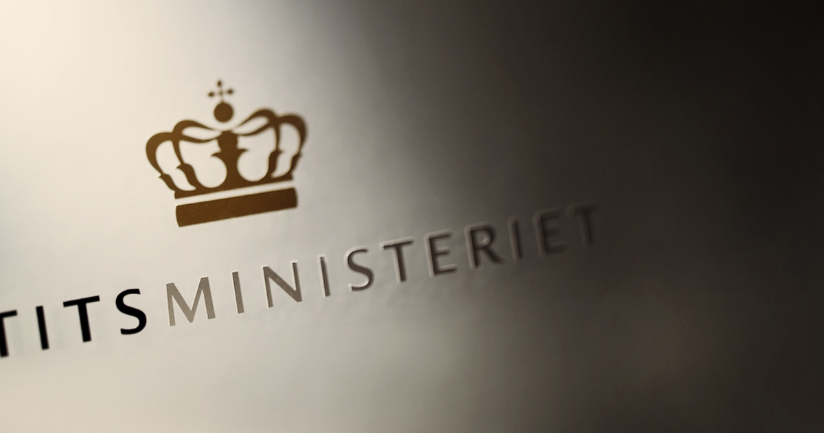 Enigt Folketing styrker indsatsen mod digitale krænkelser - Regeringen.dk